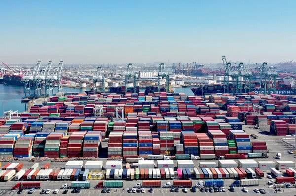 Congested Port Of LA Receiving Empty Containers From Gulf, Southeast ...
