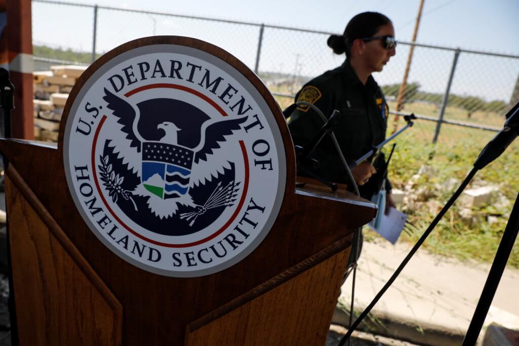 Homeland Security Neglected to Collect THOUSANDS of Security Cards From ...